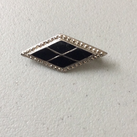 Jewelry | Vintage Diamond Shaped Brooch Pin | Poshmark